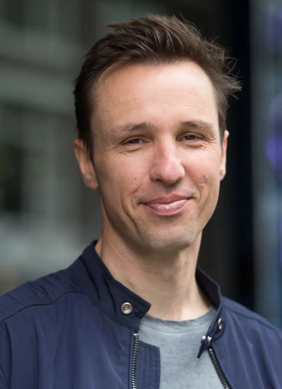 📚 Top Markus Zusak, páginas que atrapan › 2025